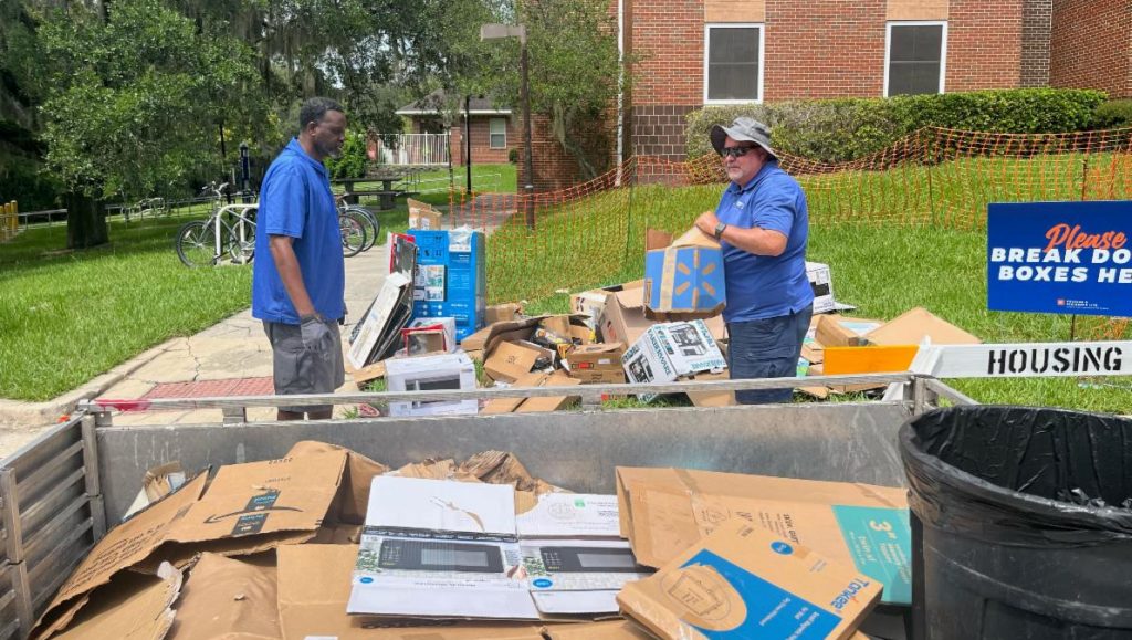 Recycling on Campus » Facilities Services » UF » University of Florida